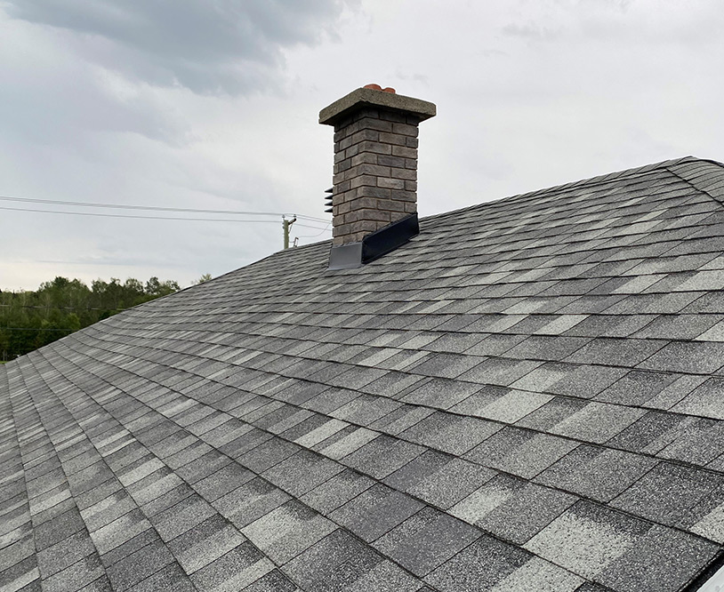 Bardeau d'asphalte à Val-d'Or et Malartic - Réno-construction Max. M.